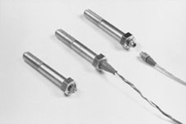 Force Sensing Bolts & Studs | Strainsert